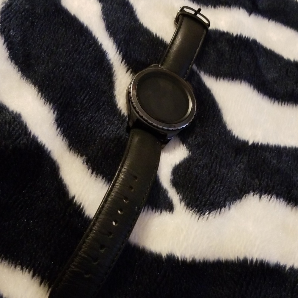 Samsung Smart Watch - Gem